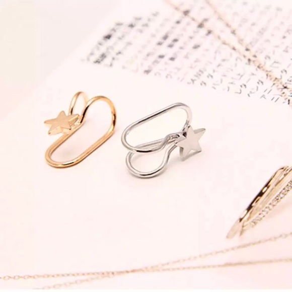 Urban Outfitters | Jewelry | Minimalist Star Of The Show Simple Cute ...